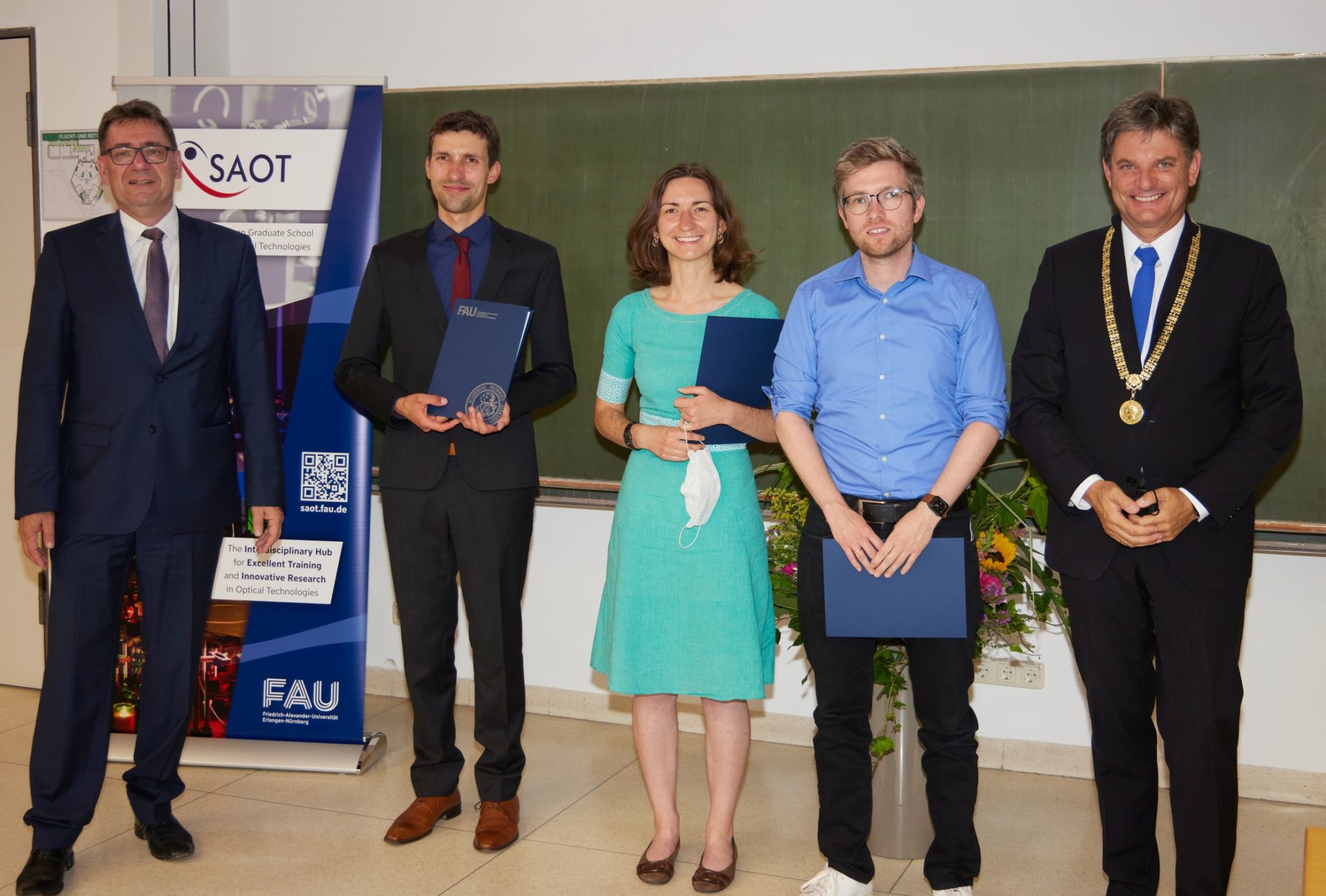 Student Award › Erlangen Graduate School in Advanced Optical Technologies Student Award › Erlangen Graduate School in Advanced Optical Technologies